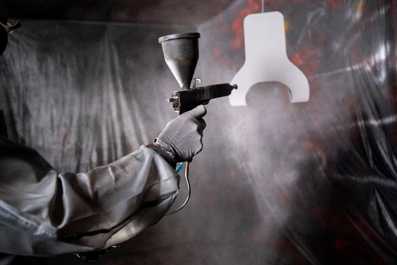 DIY Projects: How Long Does Spray Paint Take To Dry | Billy.com